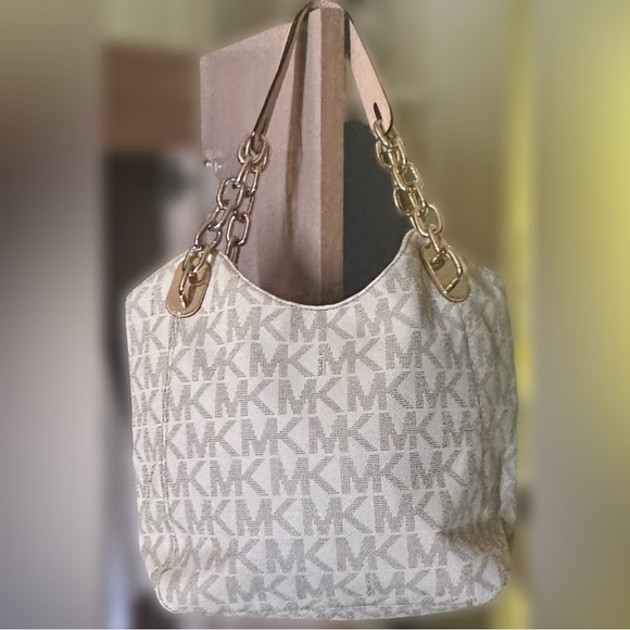 Michael Kors | Bags | Michael Kors Mk Vanilla Lily Tote | Poshmark
